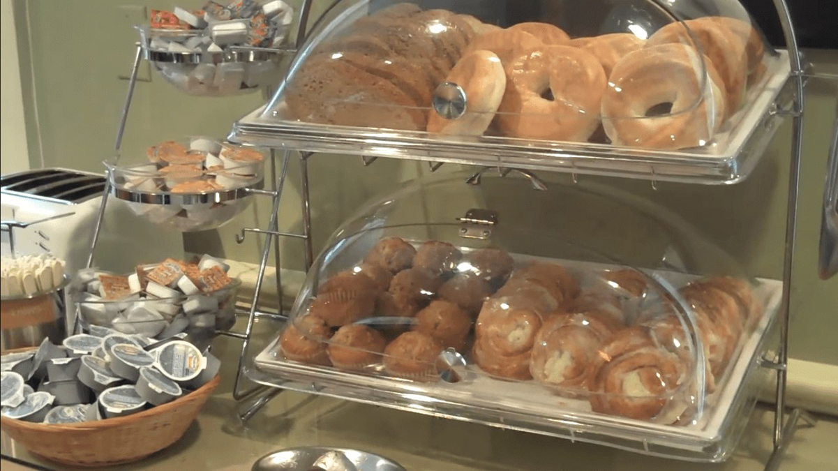 Hampton Inn Breakfast Menu 2025 - Enjoy The Hot Breakfast