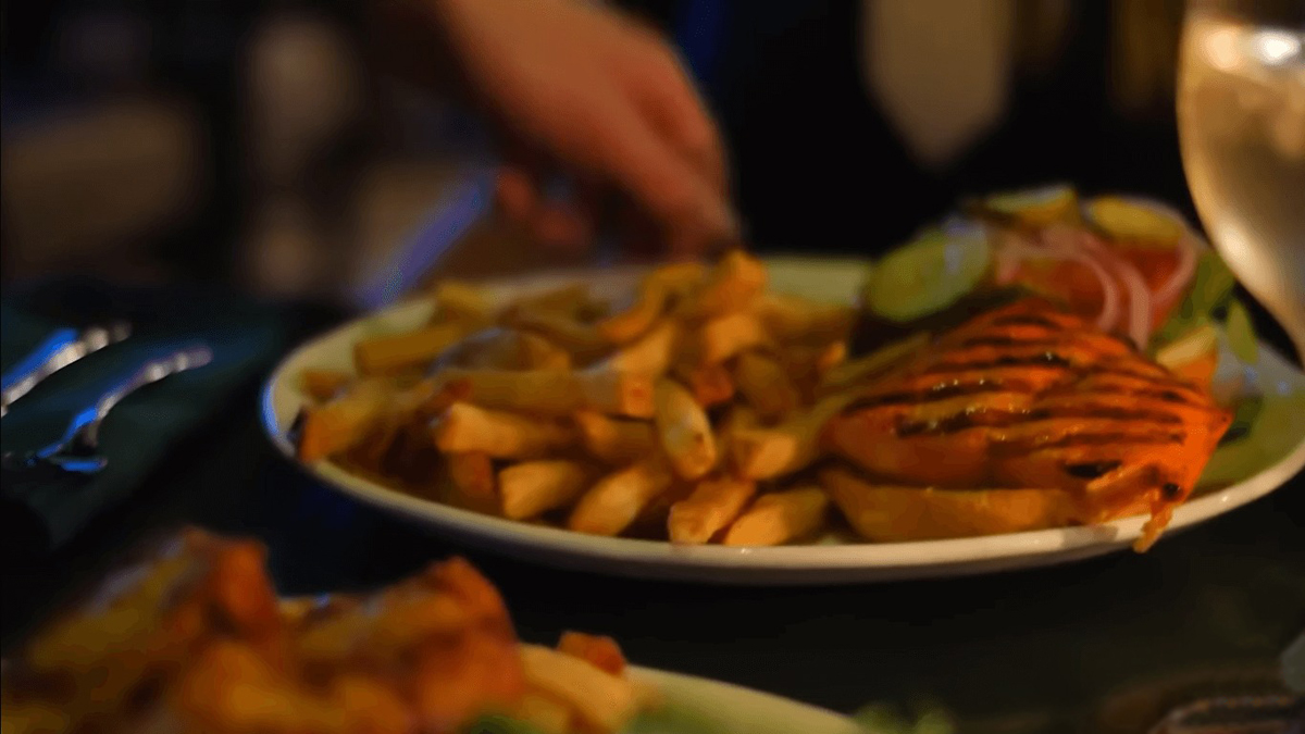 Ruby Tuesday Menu 2025 - Discounted Prices and Best Dishes